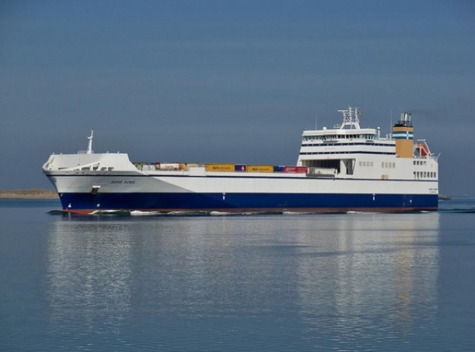 Promy do Anglii: P&O Ferries rozwija usługi cargo w Teesport ...