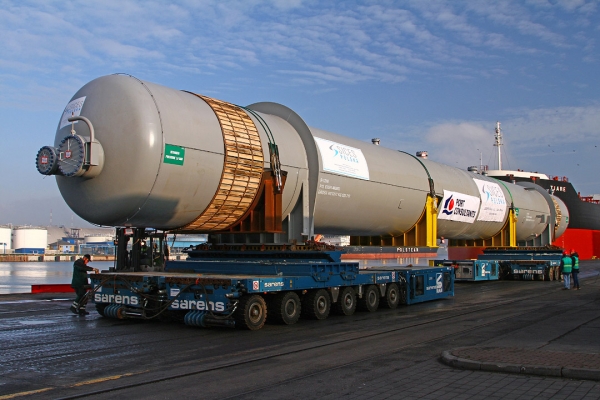 Bardzo ciężki ładunek w Porcie Gdynia | PortalMorski.pl