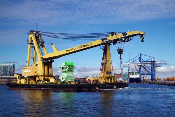 Maja z PRO przeniosła w Kopengadze ekologiczny okrętowy silnik ...