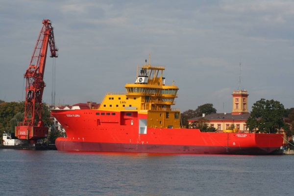 Edda Flora - bazowiec prac podwodnych | PortalMorski.pl