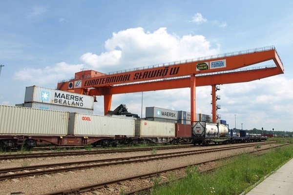Euroterminal Sławków rozpoczyna współpracę z Pyrzowicami | PortalMorski.pl