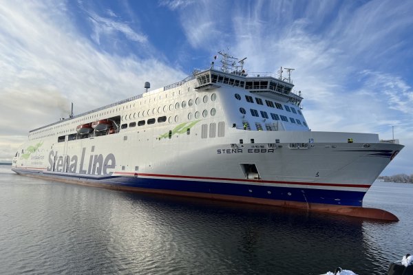 Nowy prom Stena Ebba wypłynie z Gdyni 2 stycznia 2023 | PortalMorski.pl